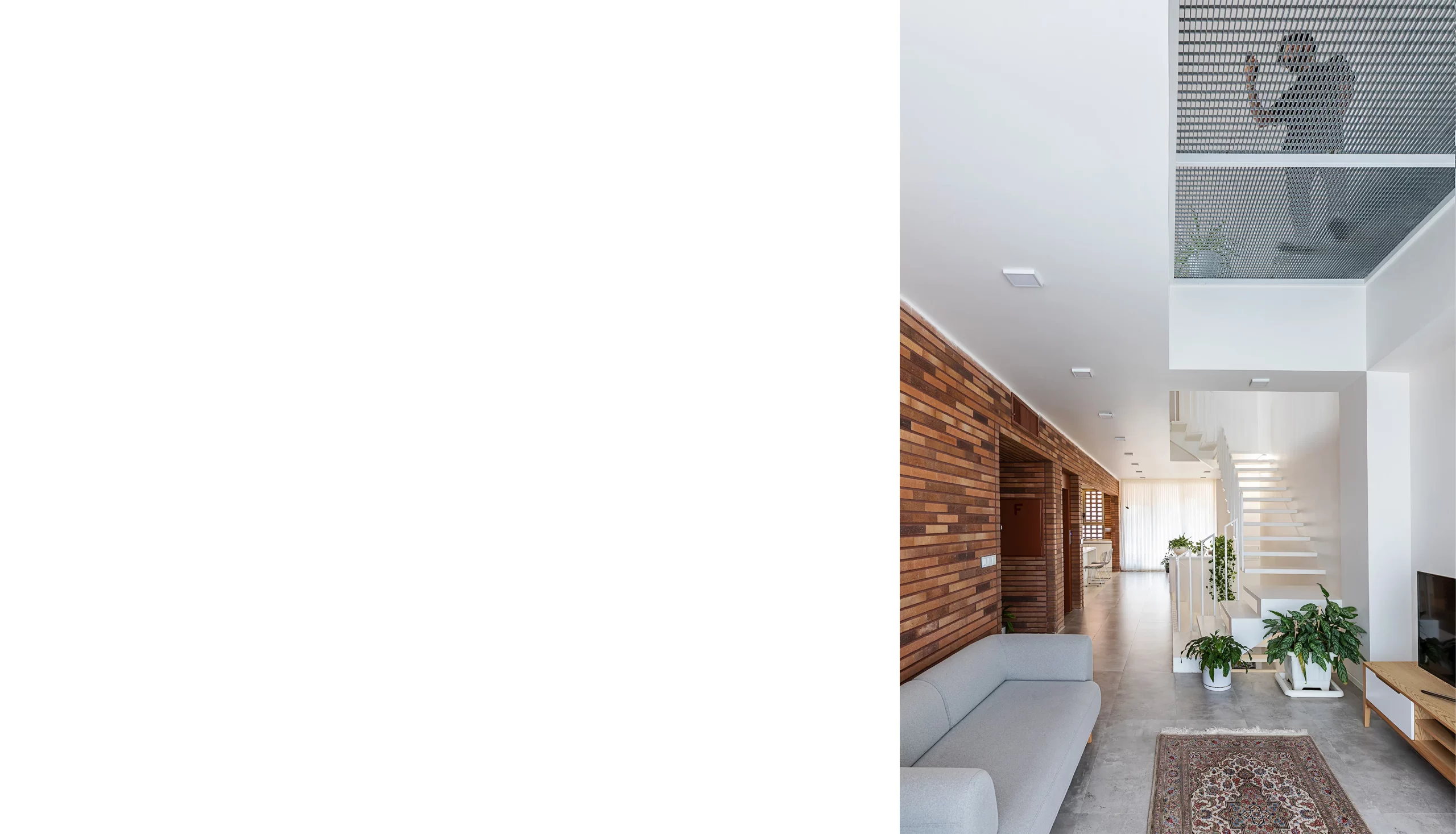 THE ALLEY HOUSE - ASHRAFI & ZAD DESIGN